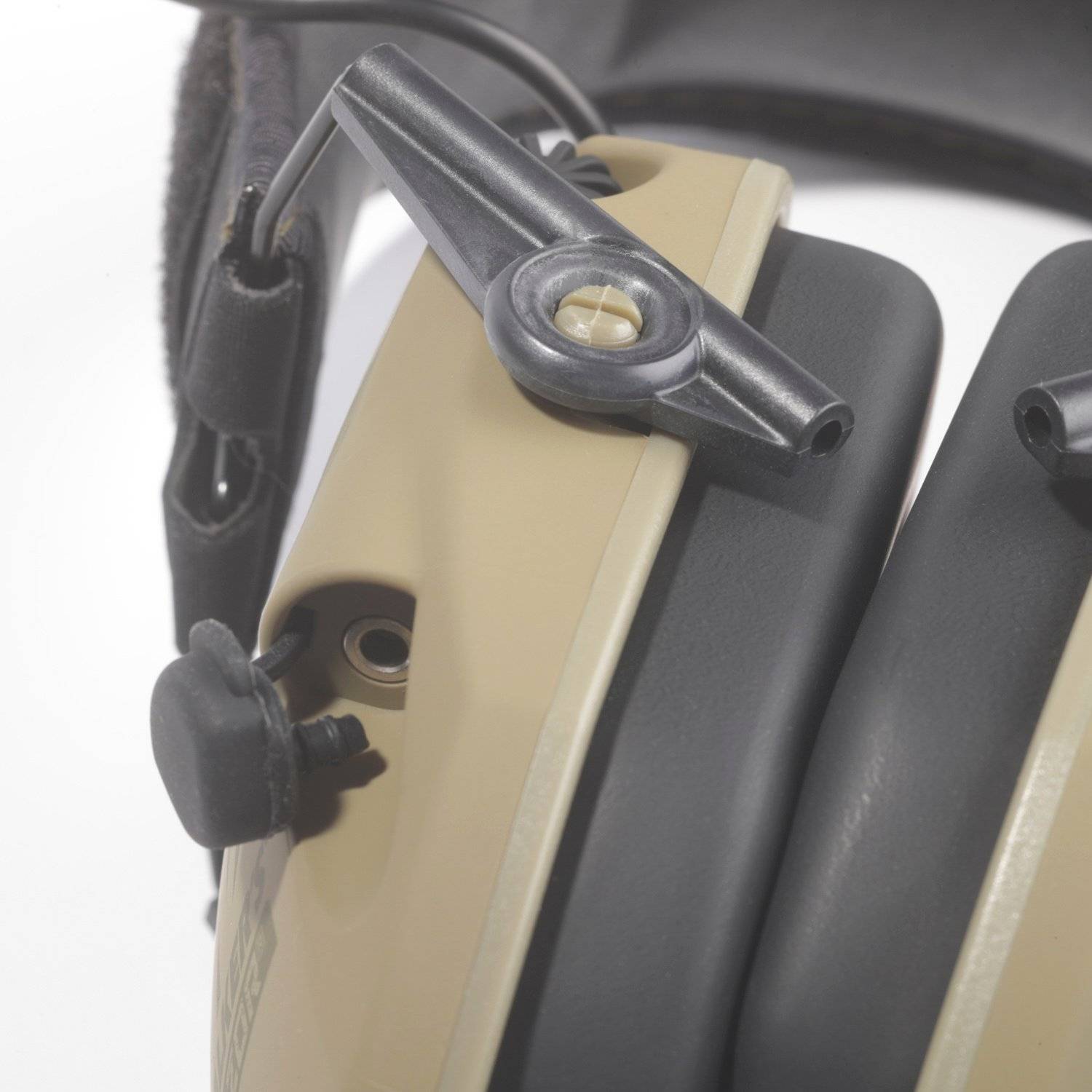 Walker's Razor Slim Patriot Series Electronic Muffs