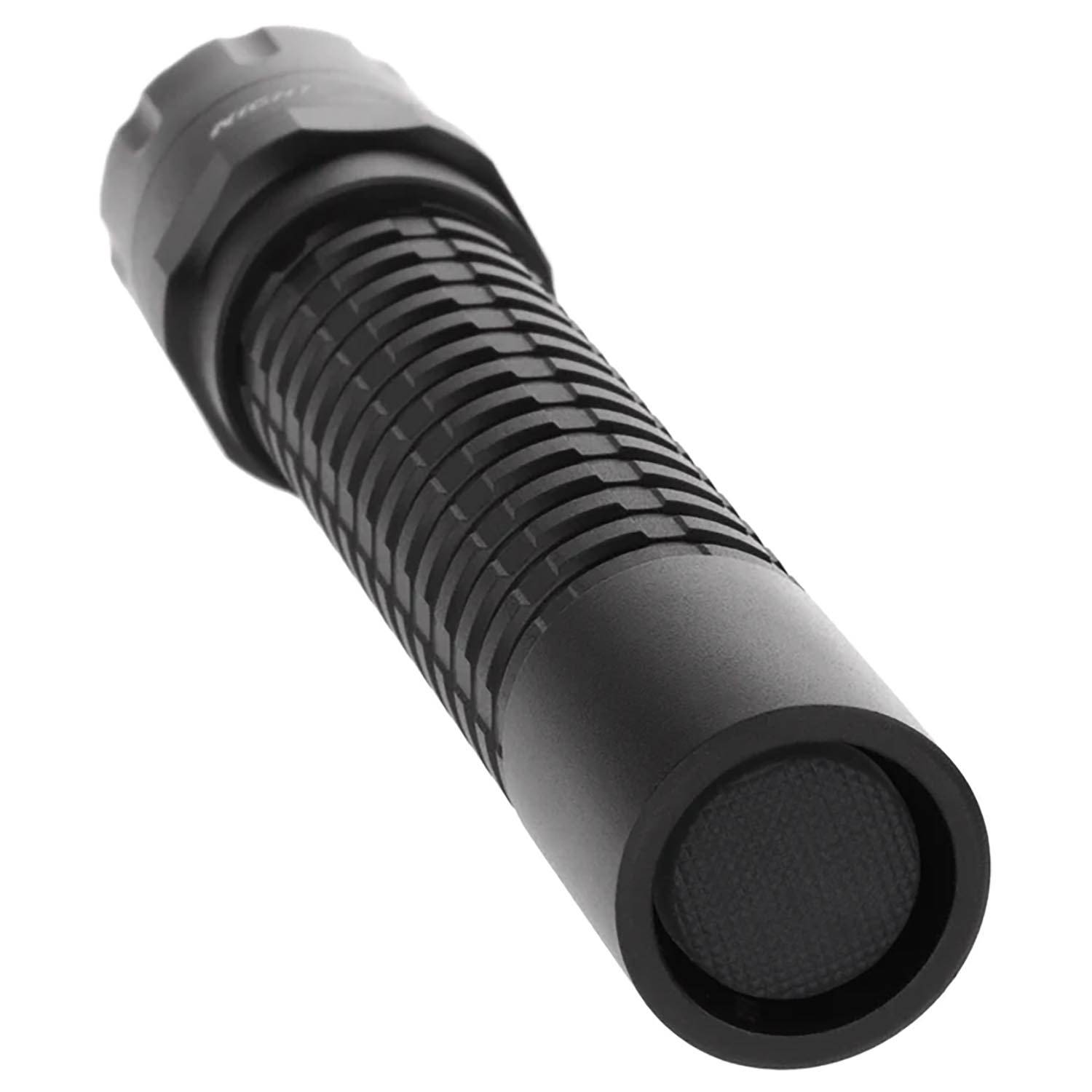ADJUSTABLE BEAM FLASHLIGHT 2 AA MUST BUY IN QTY OF 4