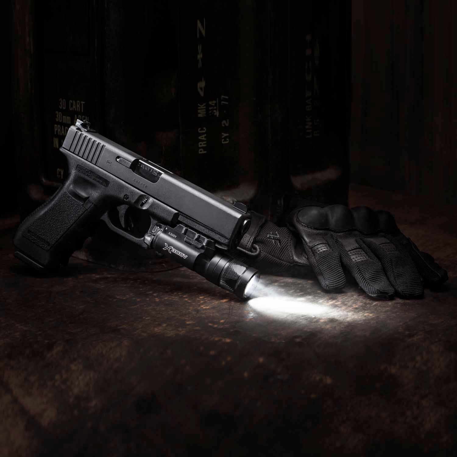 SureFire X300V Weapon Light w/ RailLock Mounting System