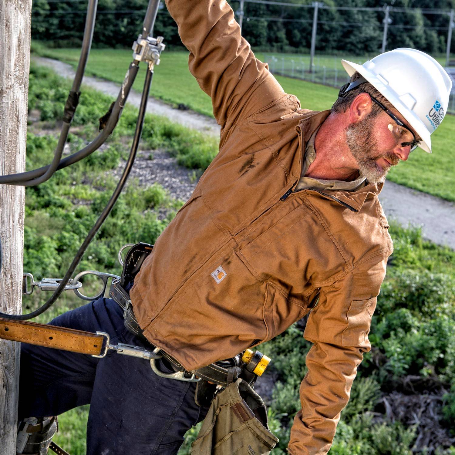 Carhartt Men's Full Swing Quick Duck Flame-Resistant Jacket