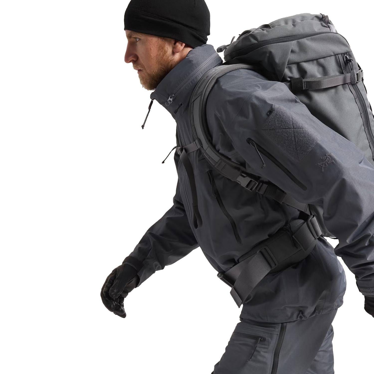 Arc'teryx LEAF Men's Alpha Jacket Gen 2.2 | Galls
