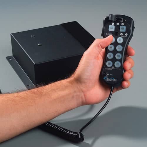 Star Signal Handheld Remote Siren with Light Control LCS880
