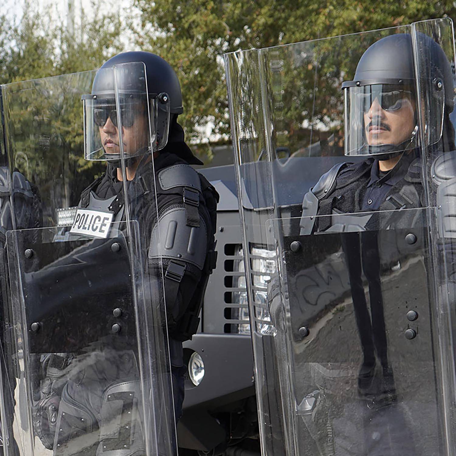 Damascus Gear DRS10 Riot Control Interlocking Shield | Galls